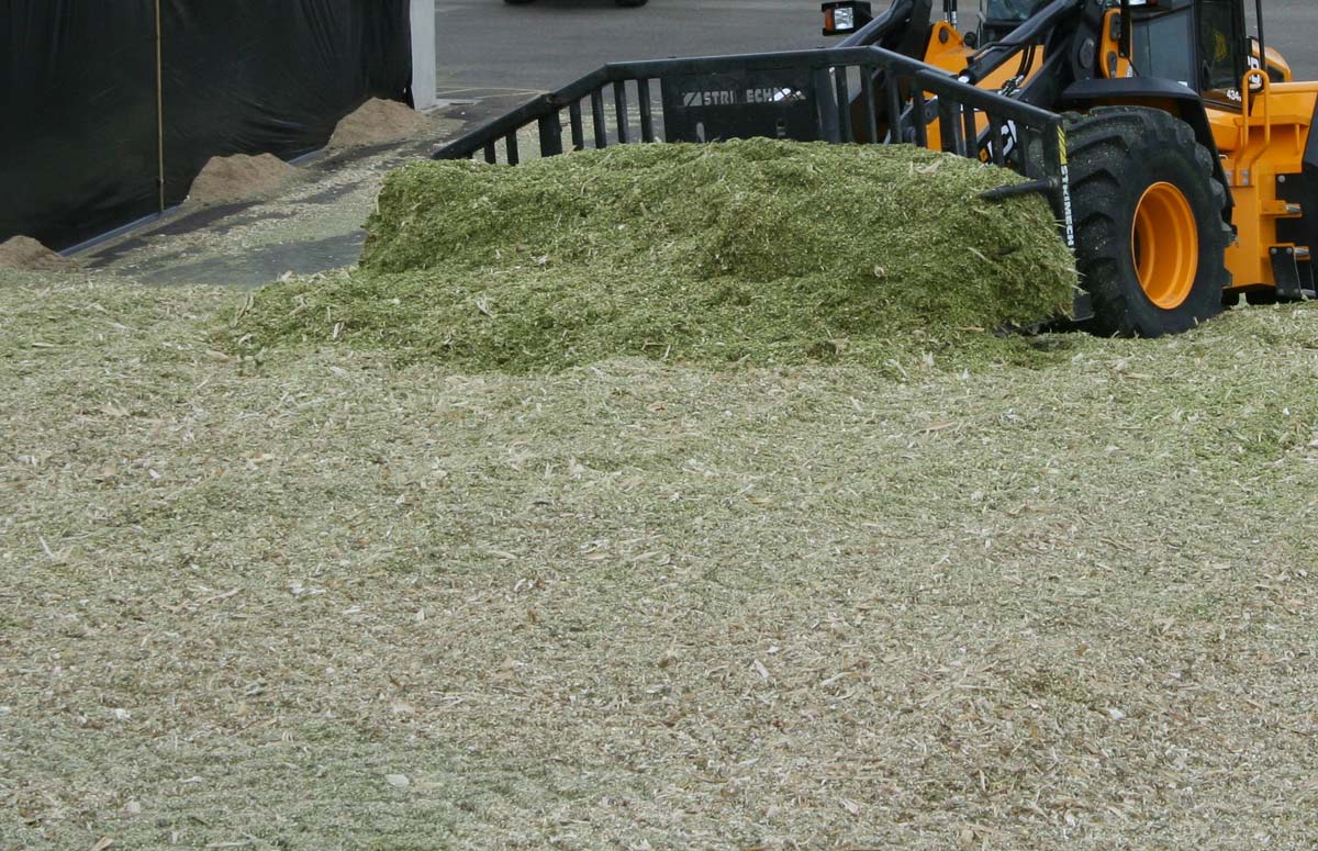 Materials Handling Attachments | Strimech Engineering LtdStrimech ...